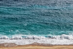 Why Are The Oceans Blue? The 3 Secrets Behind The Color Of The Sea ...